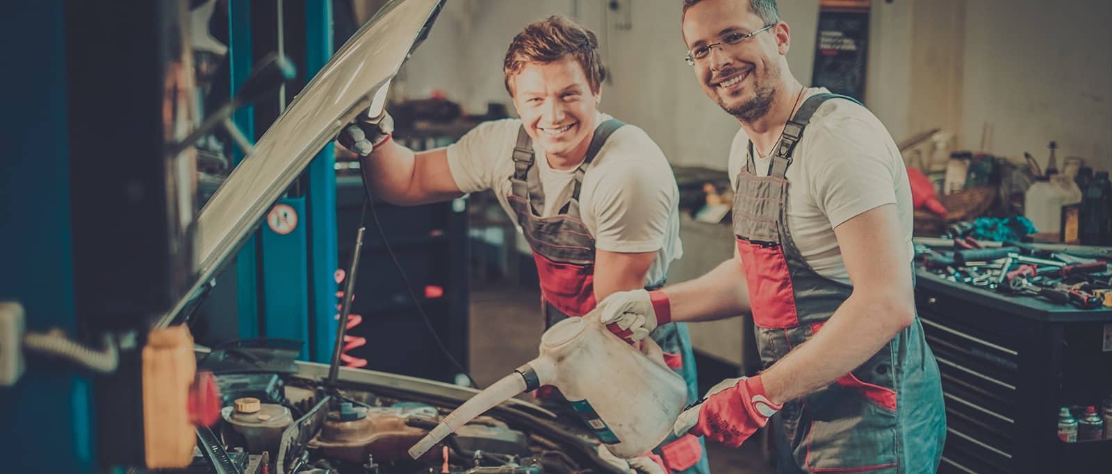 Mechanic WordPress Theme Live Presentation Site by Visualmodo